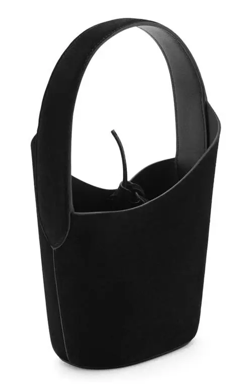 Mango Leather Bucket Bag
