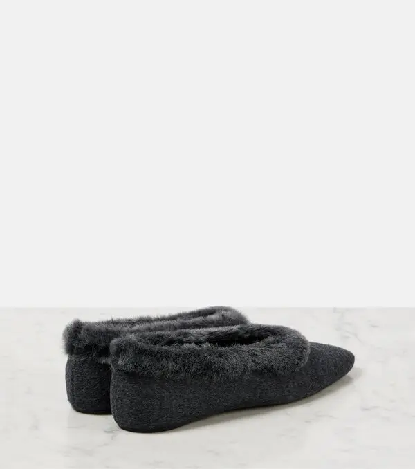 TOTEME Shearling-lined Ballet Flats