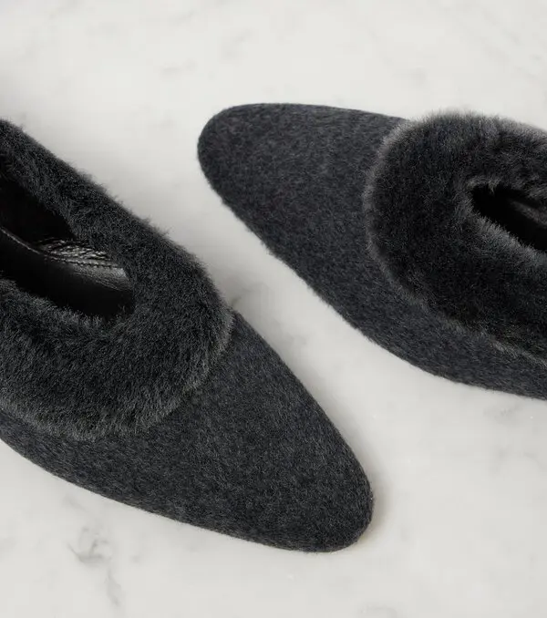 TOTEME Shearling-lined Ballet Flats