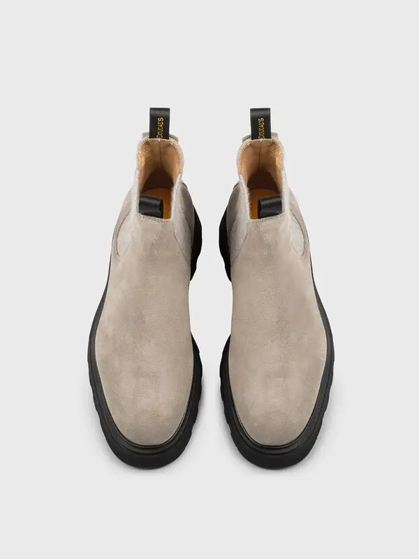 DOUCAL'S Chelsea Boots