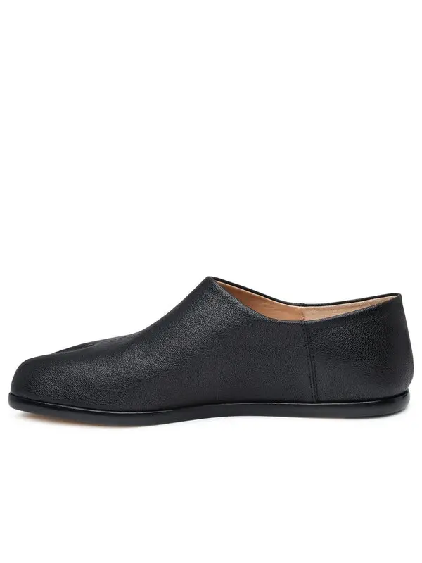 MAISON MARGIELA Tabi Loafers - Black