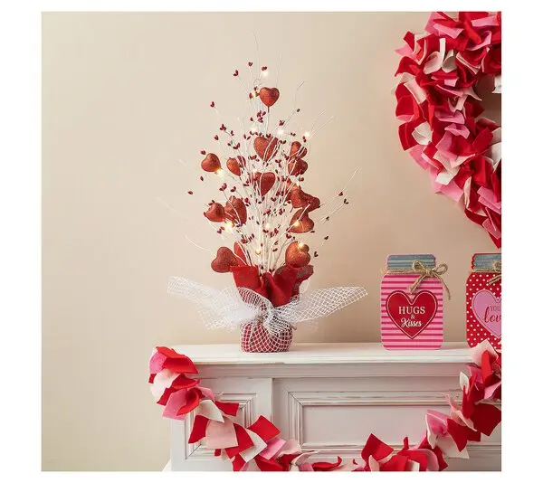 GLITZHOME 21'h Lighted Valentine's Heart Table Ree - One-color