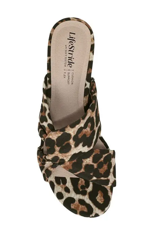 LIFESTRIDE Nori Heeled Sandal - Light Natural Leopard