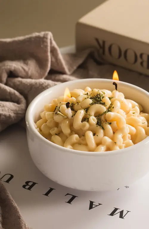 SOUTHLAKE GIFTS Macaroni And Cheese Pasta Candle