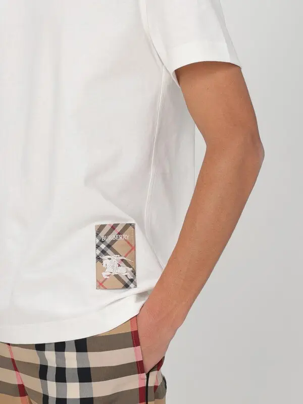 Burberry T-shirt