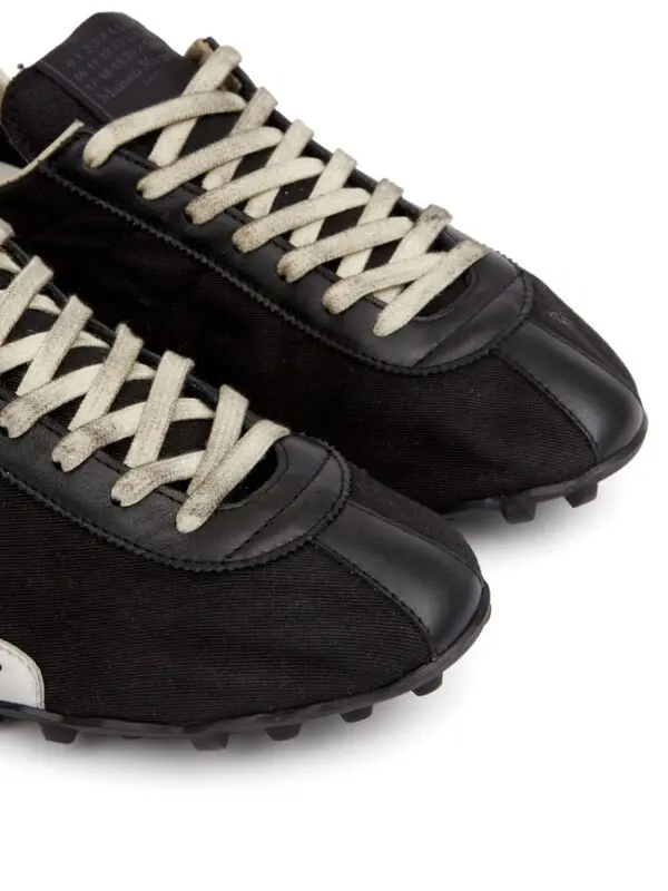 MAISON MARGIELA Lace-up Sneakers - Black