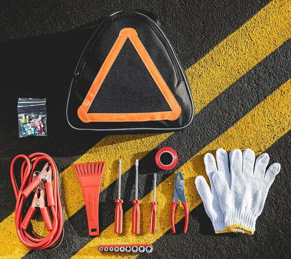 ONIVA Ncca Roadside Emergency Car Kit