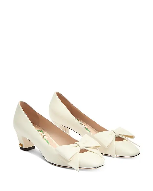 Valentino Garavani Bowow Pumps - Ivory