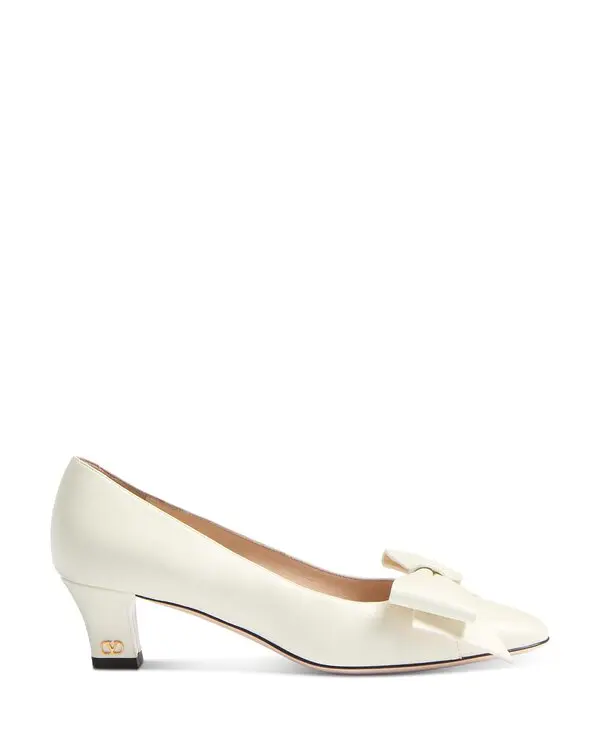 Valentino Garavani Bowow Pumps - Ivory