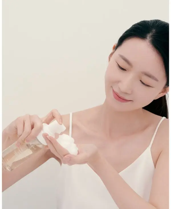 URANG Creamy Bubble Foam Cleanser - Clear