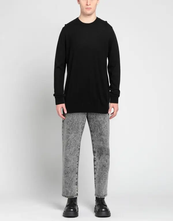 VNECK Sweater