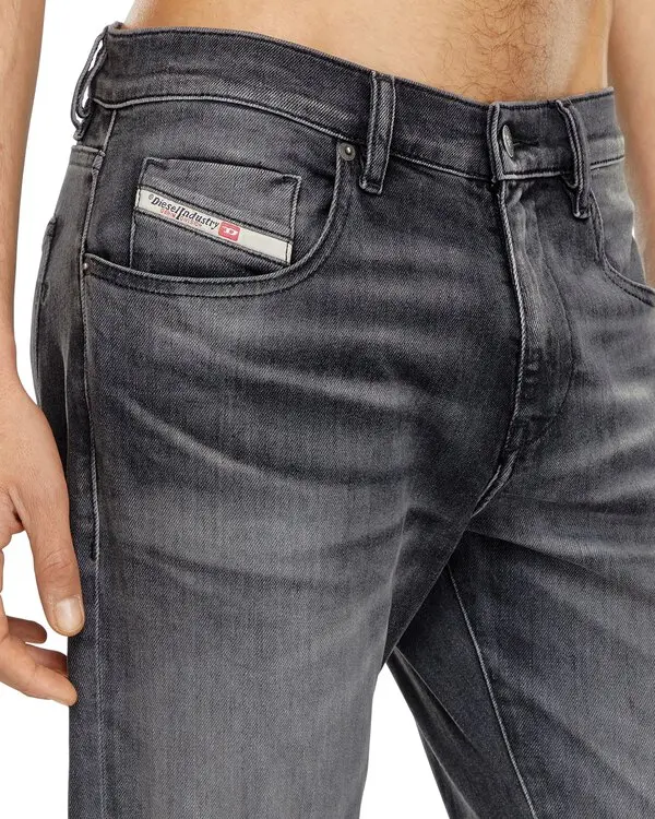 DIESEL® D-strukt Slim Fit Jeans - Black/denim