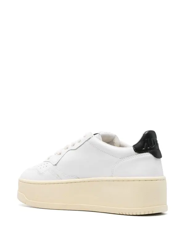 AUTRY Medalist Lace-up Sneakers - White