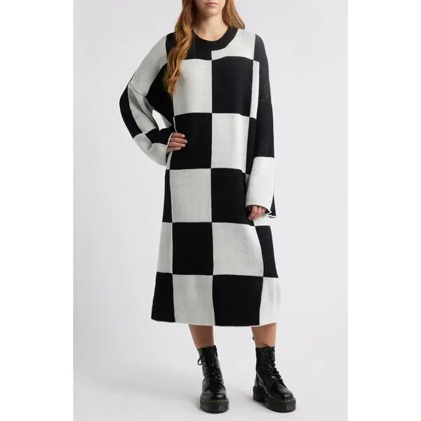 DRESSED IN LALA Oversized Long Sleeve Sweater Dress - Black/ White