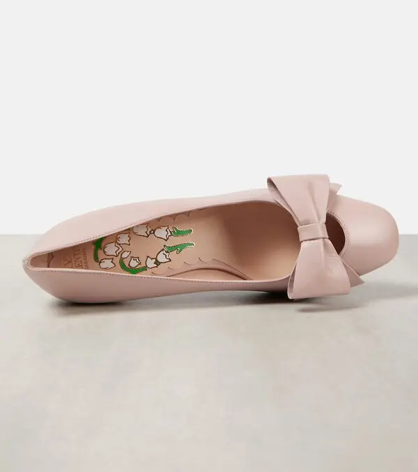 Valentino Garavani Bowow 45 Leather Pumps