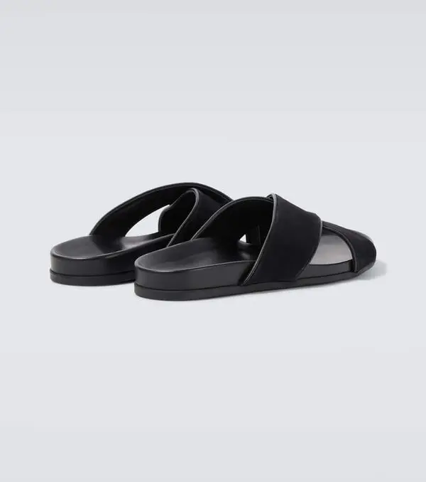 Manolo Blahnik Chiltern Suede Slides - Black
