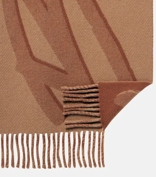 Balenciaga Wool And Cashmere Scarf - Beige