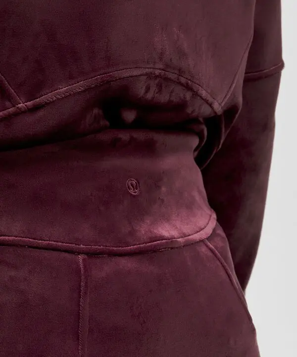 Lululemon Scuba Mid-rise Mini Skirt - Garnet