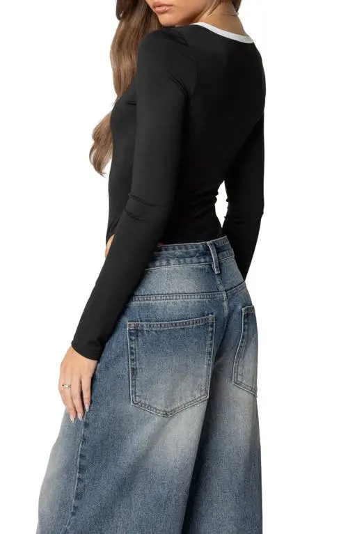 EDIKTED Contrast Scoop Neck Bodysuit