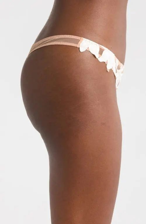 FLEUR DU MAL Lily Embroidered Hipster Thong - Ivory