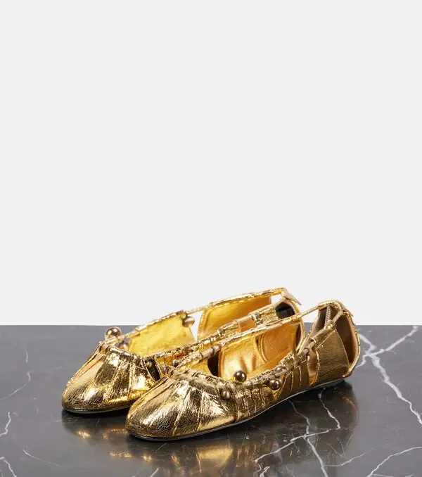 Chloé Luna Cutout Leather Ballet Flats - Gold