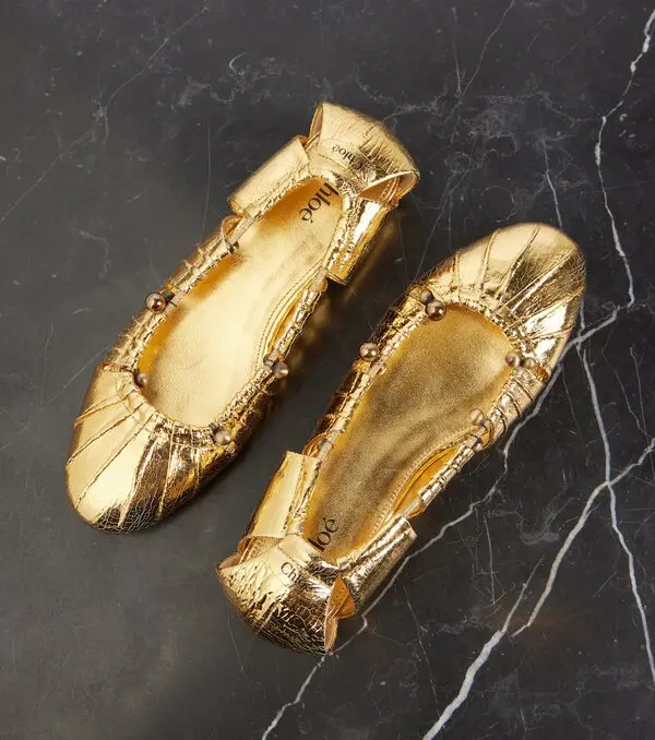 Chloé Luna Cutout Leather Ballet Flats - Gold