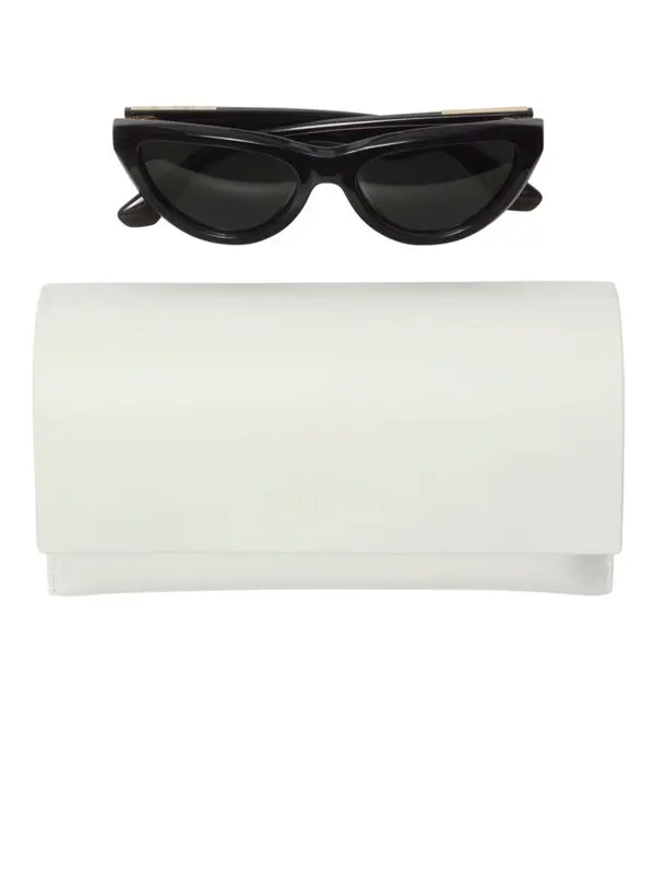 Burberry Cat-eye Frame Sunglasses