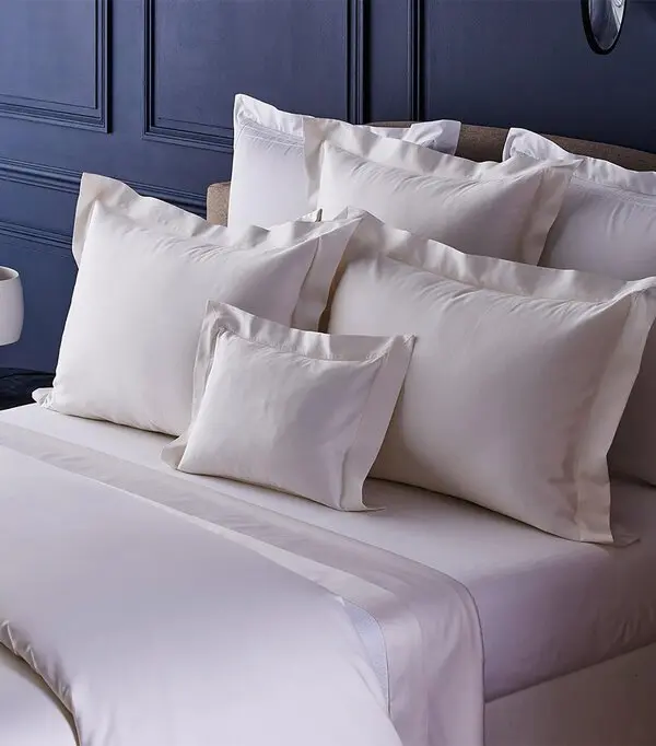 YVES DELORME COUTURE Egyptian Cotton Prodige Square Oxford Pillowcase - Ivory
