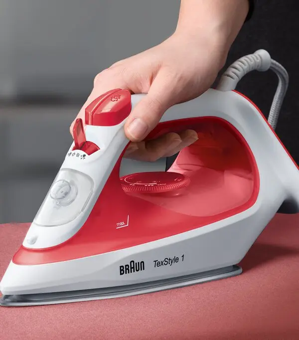 BRAUN Texstyle 1 Steam Iron