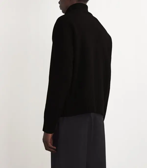 Ami Merino Wool Sweater - Black