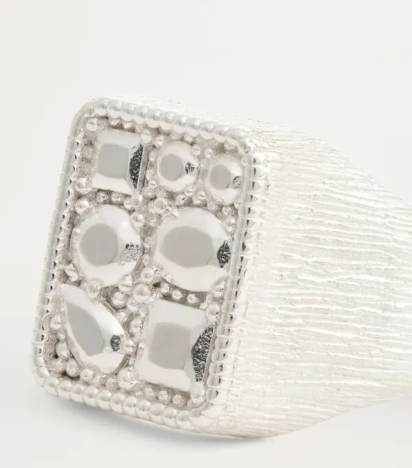 BLEUE BURNHAM Cottage Garden Signet Ring