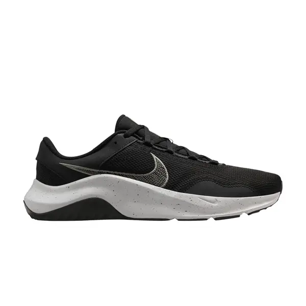 Nike Legend Essential 3 Next Nature - Black