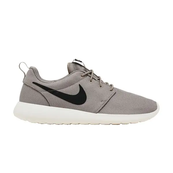 Nike Roshe One Sneakers - Grey