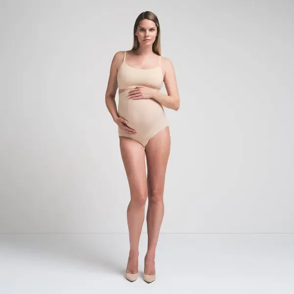 SKIMS Fits Everybody Maternity High Waisted Thong - Sand