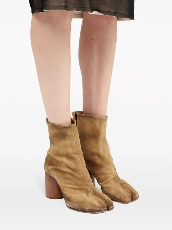 MAISON MARGIELA Neutral Tabi 60mm Suede Boots