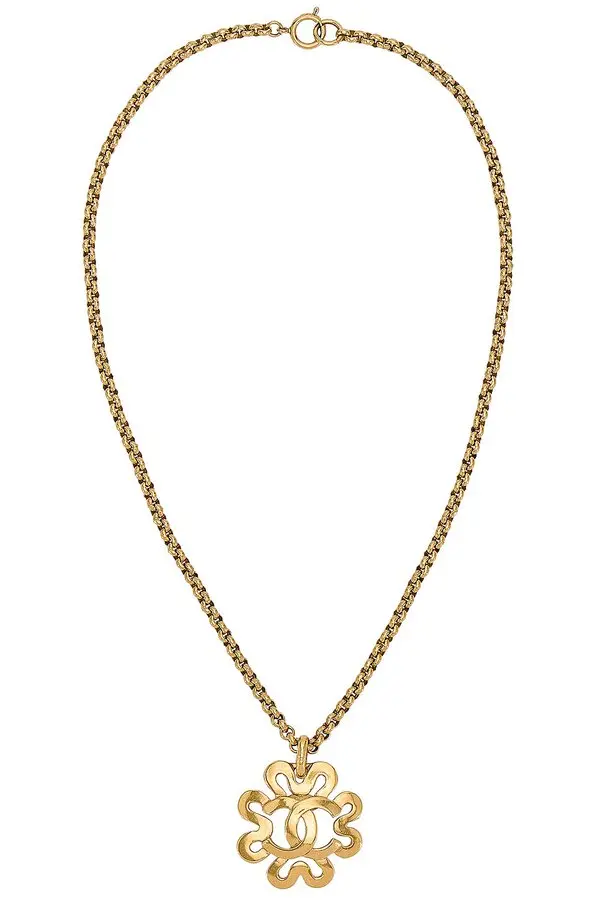Chanel 1995 Cc Flower Pendant Necklace - Light Gold