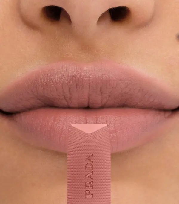 PRADA BEAUTY Prada Monochrome Hyper Matte Lipstick - Nude
