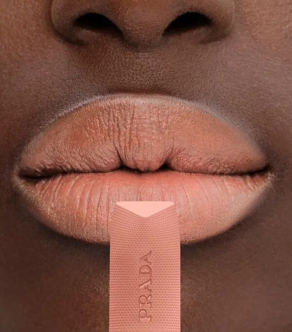 PRADA BEAUTY Prada Monochrome Hyper Matte Lipstick - Nude