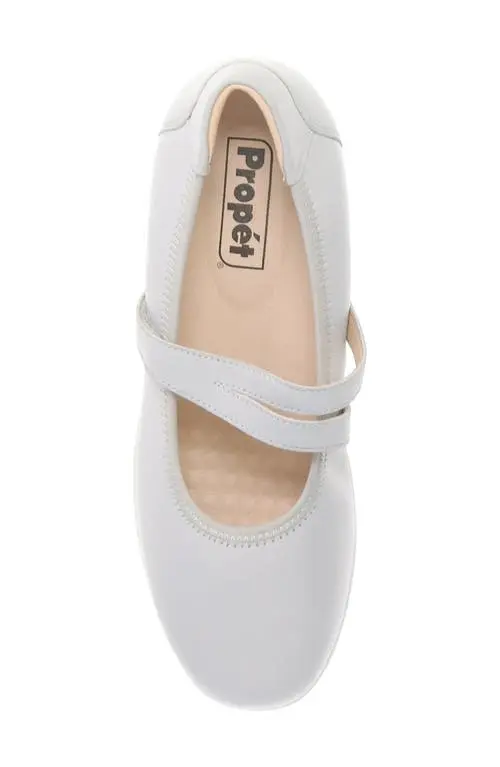 PROPET Yara Mary Jane Flat - Light Grey