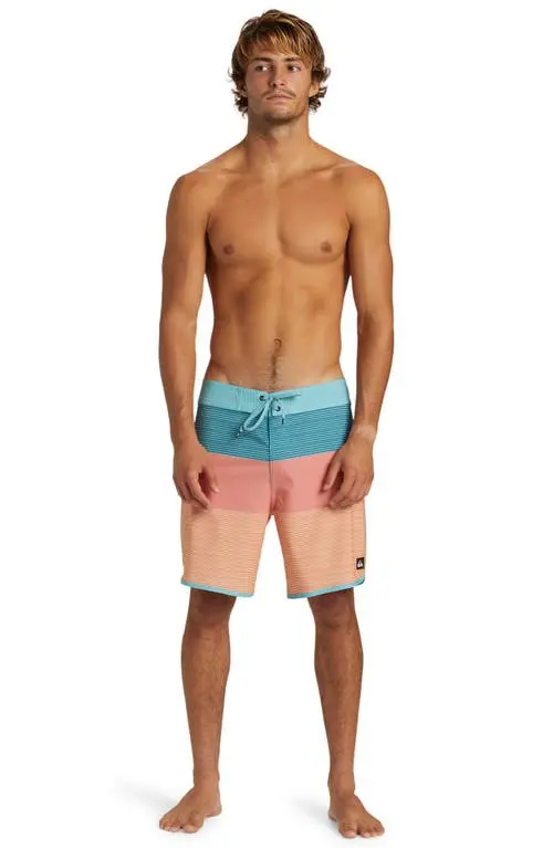 Quiksilver Surfsilk Tijuana Board Shorts