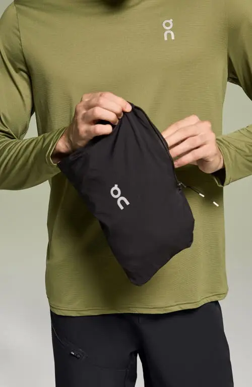 On Core Hooded Packable Running Jacket - Black