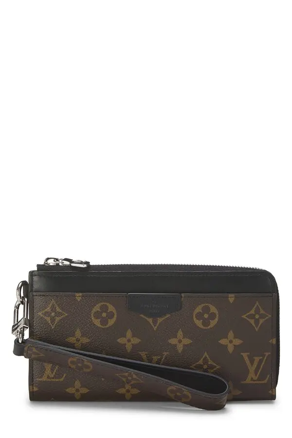 LOUIS VUITTON Monogram Canvas Macassar Zippy Dragonne - Black
