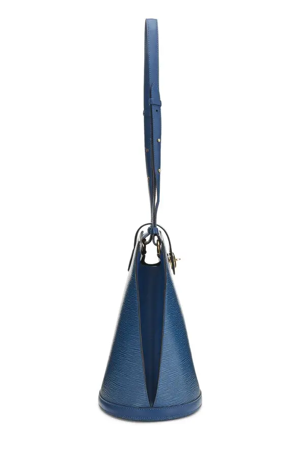 LOUIS VUITTON Toledo Epi Cluny Shoulder Bag