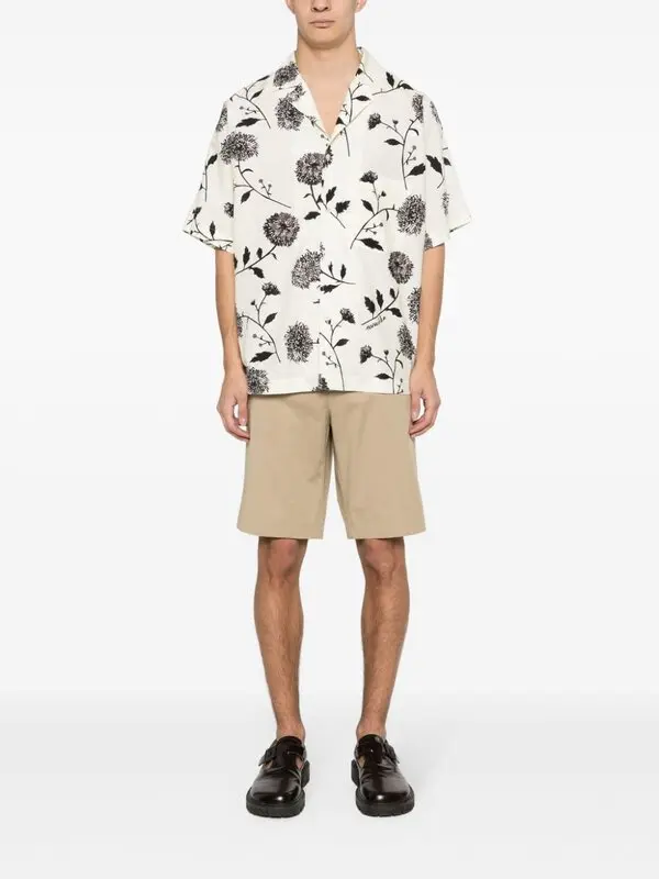 Etro Pegaso-embroidery Pressed-crease Shorts - Neutrals