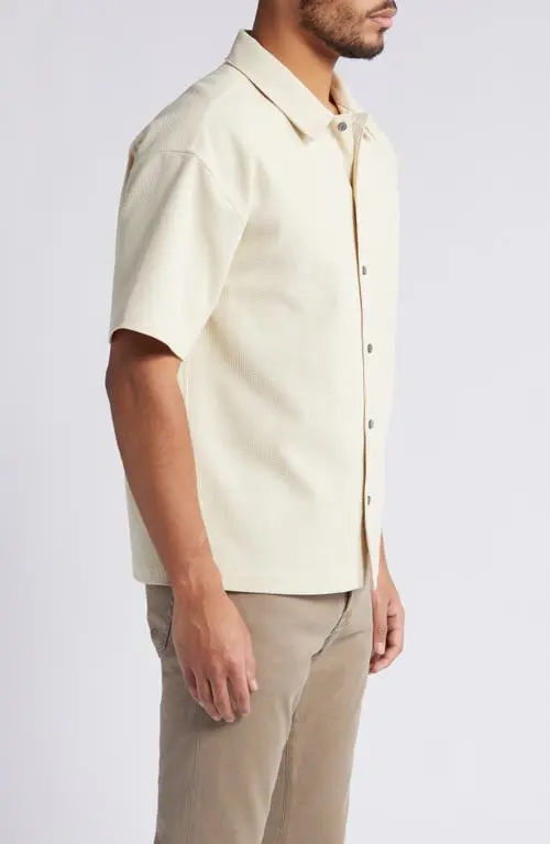 FRAME Textured Short Sleeve Button-up Shirt - Beige