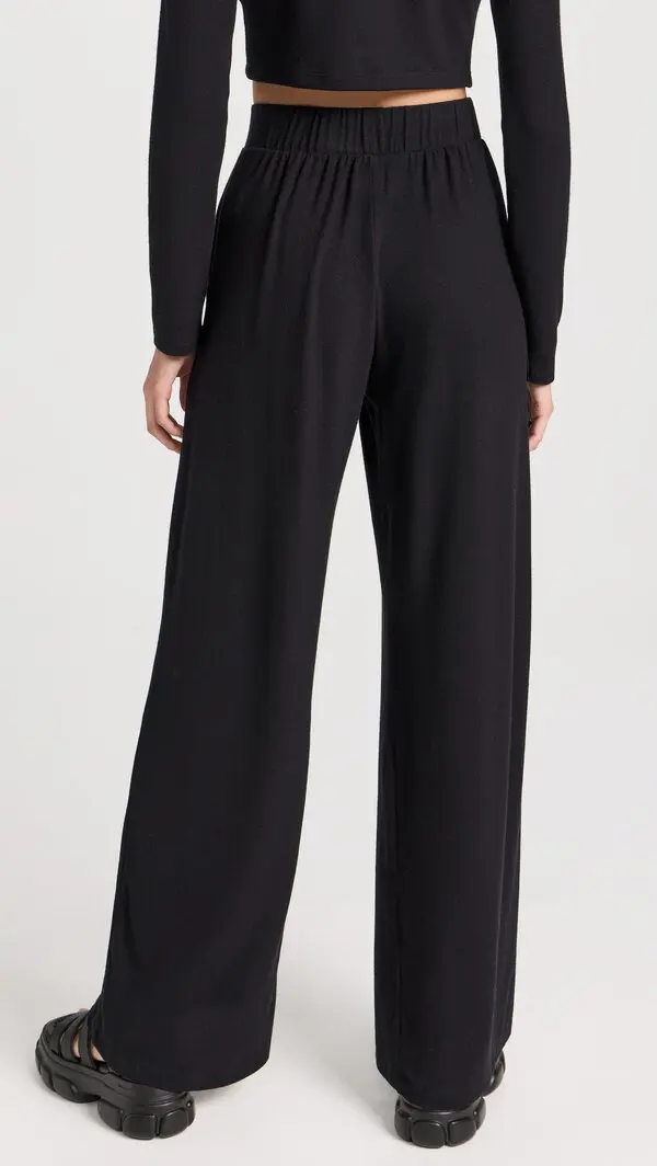 LESET Lauren Pleated Pants - Black