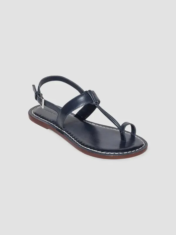 Bernardo Maverick 2 Leather Toe Ring Sandals - Navy