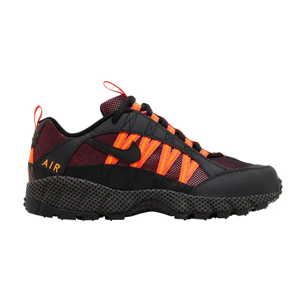 Nike Air Humara Sneakers