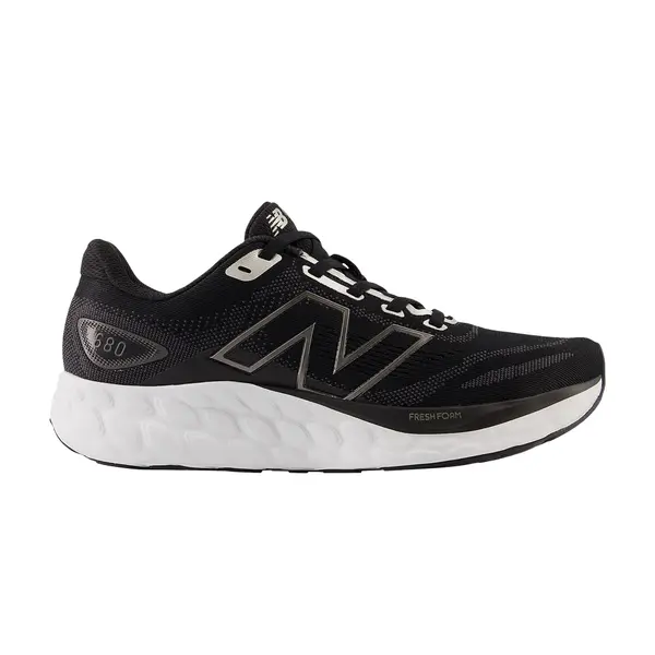 NEW BALANCE Fresh Foam 680v8 Sneakers - Black