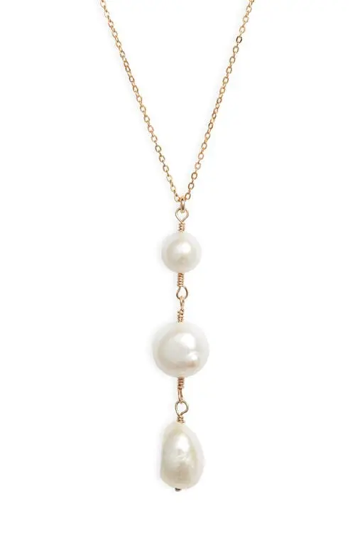 SET & STONES Clove Three Pearl Pendant Necklace - Gold
